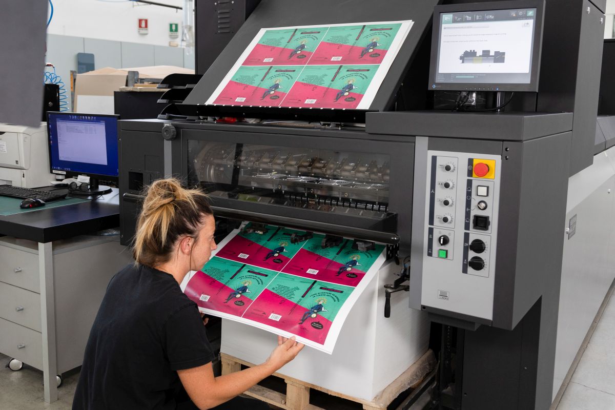 Grafica Veneta increases digital printing capacity with Fujifilm s Jet Press 750S Fujifilm Ireland