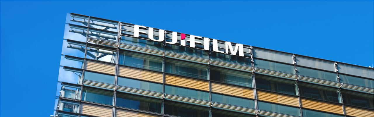 About Us | Fujifilm [Japan]